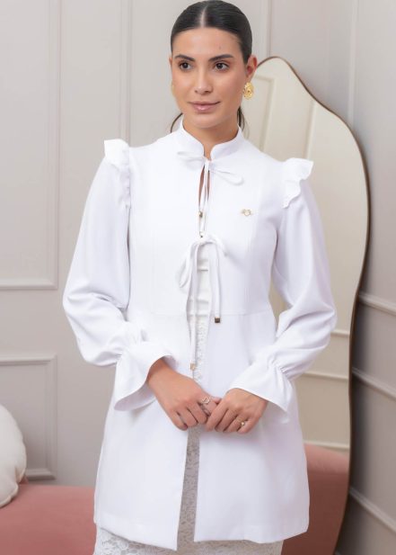 Jaleco Branco Feminino Diferenciado com Amarrações Tendências Compre em ...